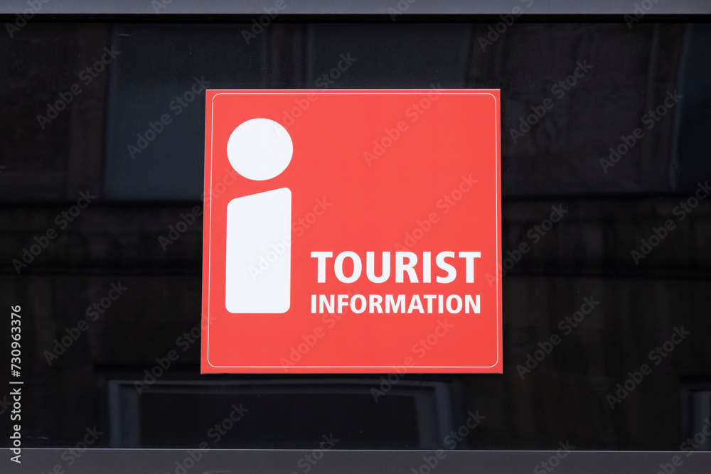 Tourist Information, i, Fassade mit Schild und Logo, Nordrhein ...