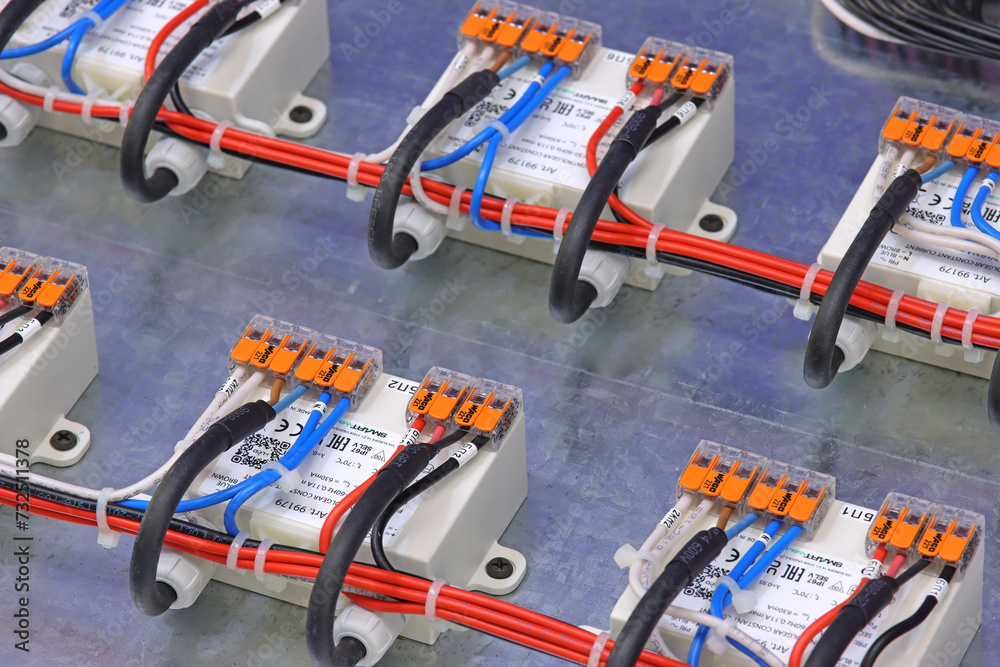 Foto de Current LED drivers for lighting control are installed in an ...