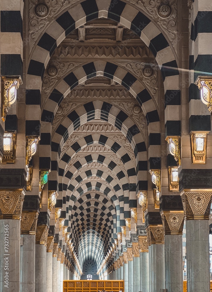 Prophet's Mosque masjid al nabawi arches wide shot photo indoor islamic ...
