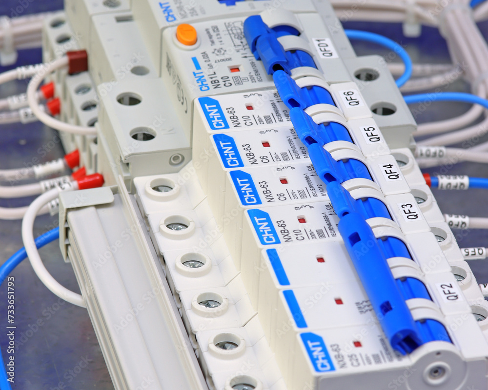 Electrical circuit breakers in load and overload protection are ...