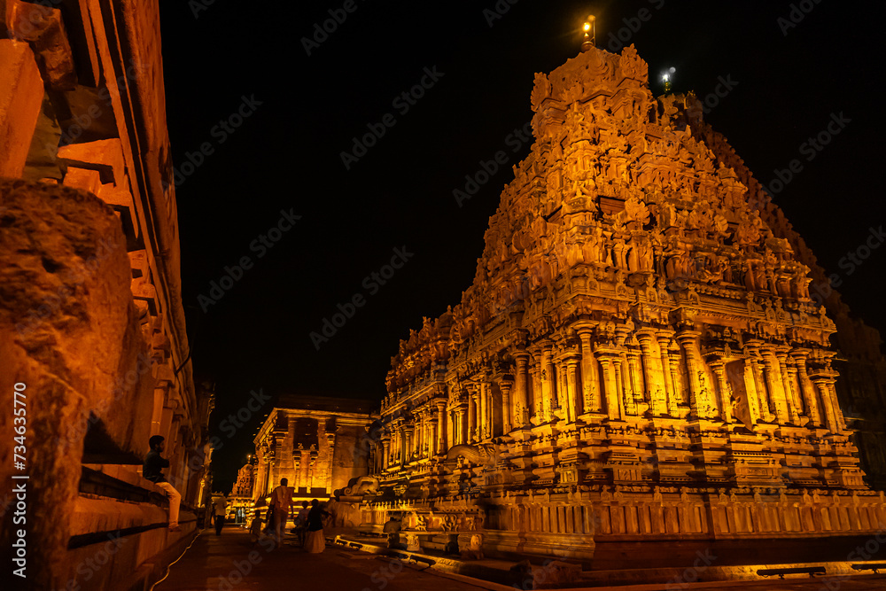 Night Time with Lightning - Tanjore Big Temple or Brihadeshwara Temple ...