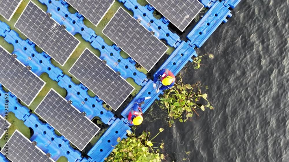 Floating solar photovoltaic panels at sustainable electrical power ...