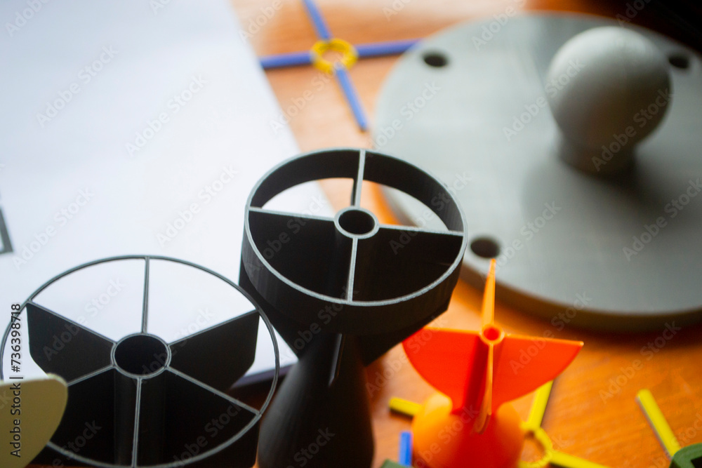Foto de Prototype model of rocket bomb tip printed on 3D printer. Small ...