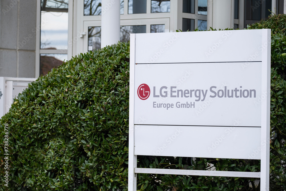 LG Energy Solution Ltd battery manufacturing company Advertising banner ...