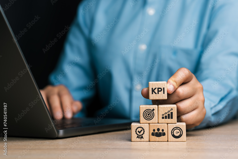 Poster KPI Effective and smart key performance indicators (KPIs) to ...