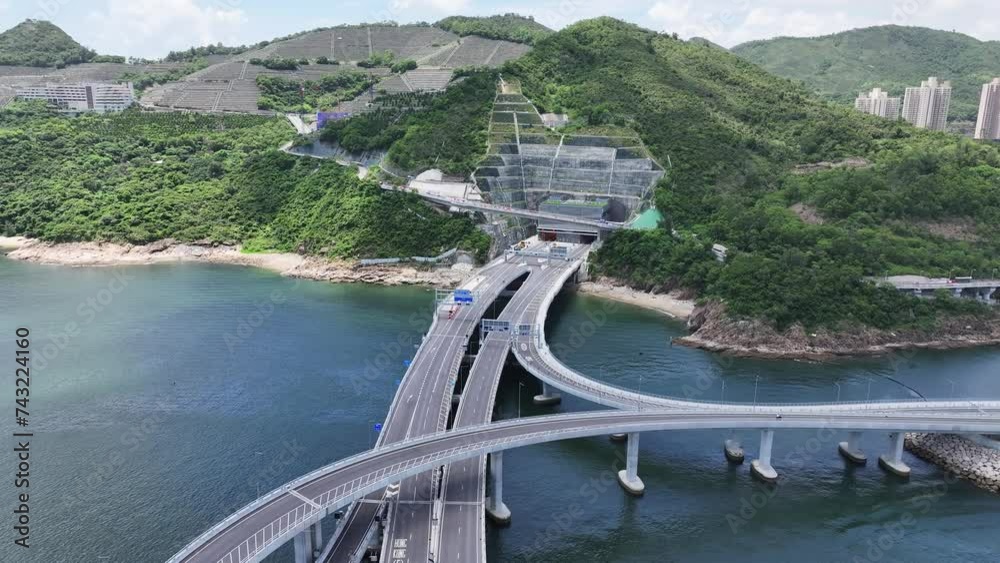 Hong Kong Tseung Kwan O Cross Bay Link Prefabricated steel arch bridge ...