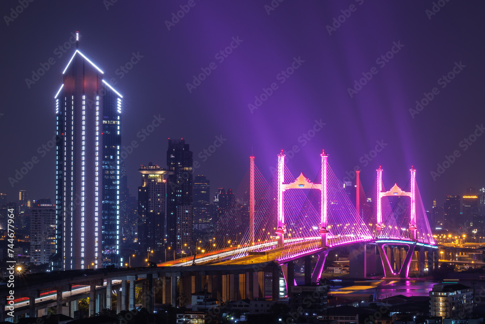 Rama IX or well know Rama 9 Bridge and new frontage bridge. Bhumibol ...