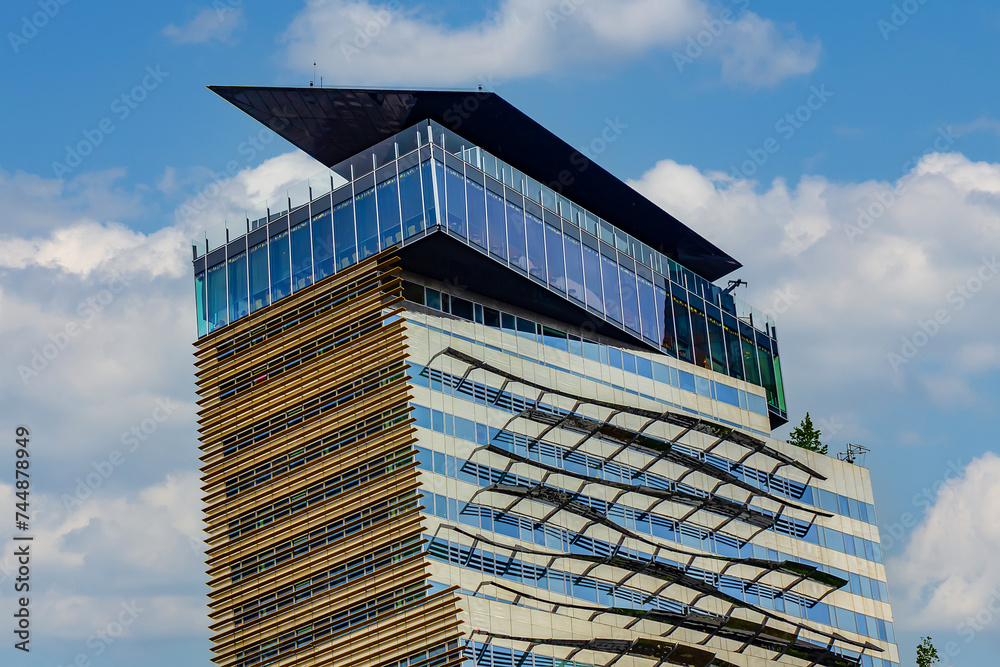 Modern architecture of Paris: Duo Towers (Tours Duo, 2022). French ...