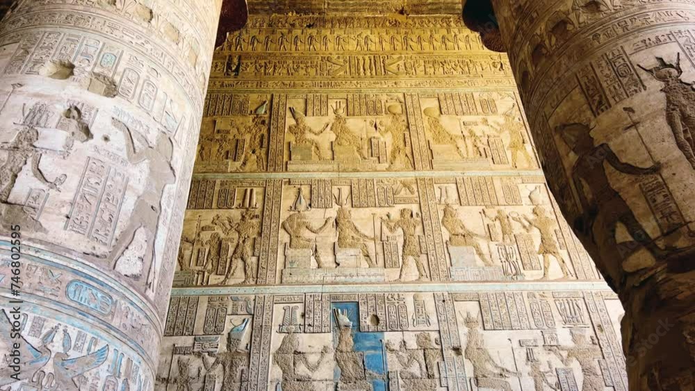 Video „The ruins of the Egyptian temple complex Dendera. Museum in Egypt. Hathor Temple. The ...