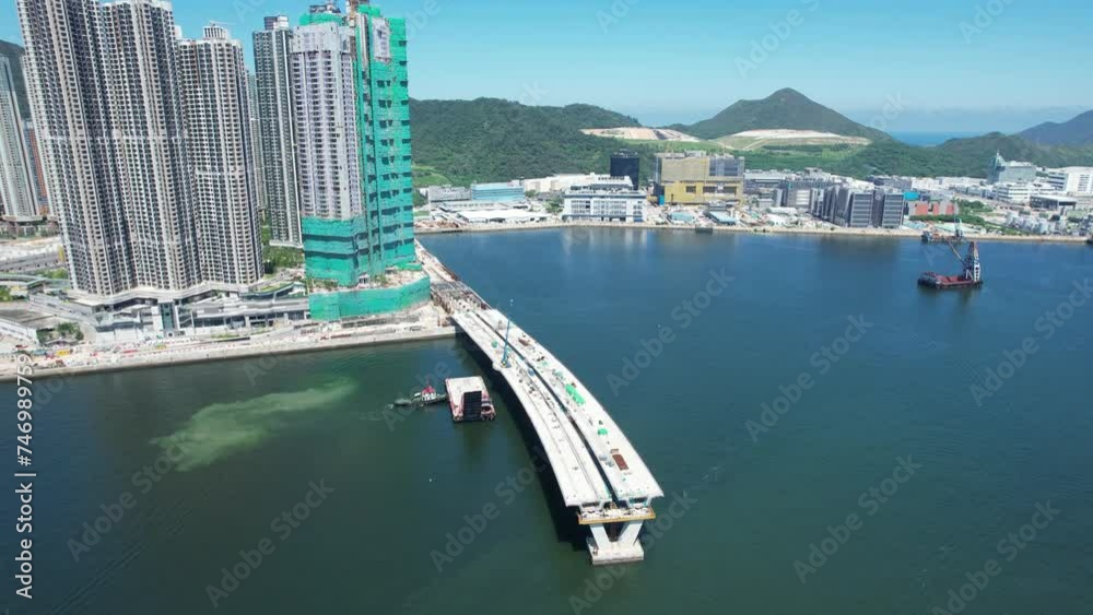 Hong Kong Tseung Kwan O Cross Bay Link Prefabricated steel arch bridge ...
