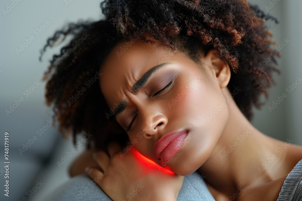 Young woman with toothache, periodontal disease in wisdom teeth, gum ...