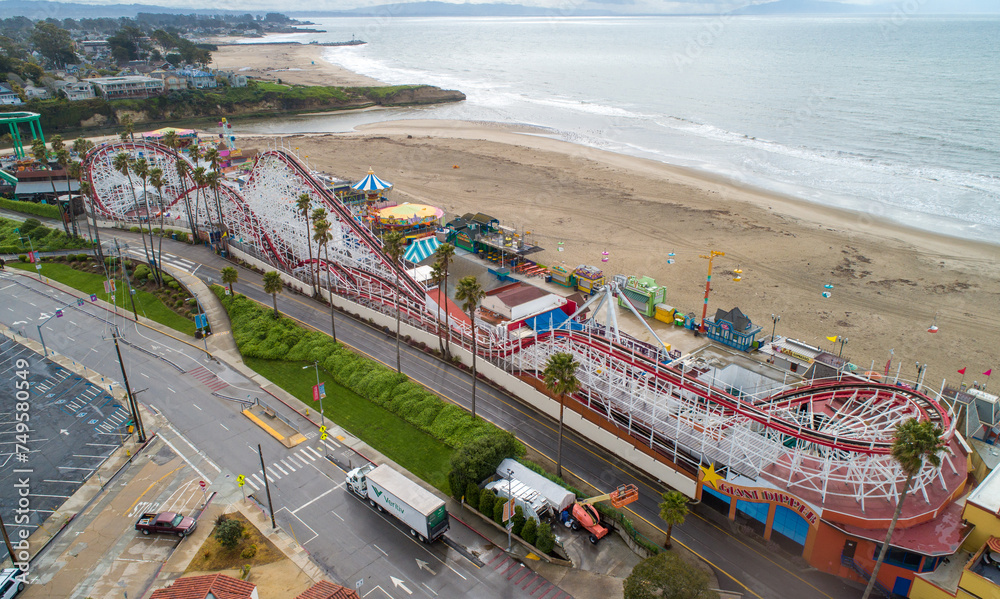 Santa Cruz Beach Boardwalk’s vintage rides and 1911 Looff Carousel and ...