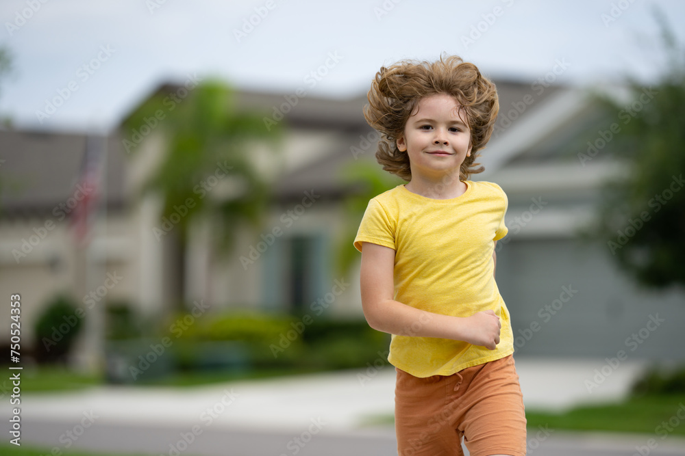 Kid running in summer street. Child enjoy run. Little boy running on ...