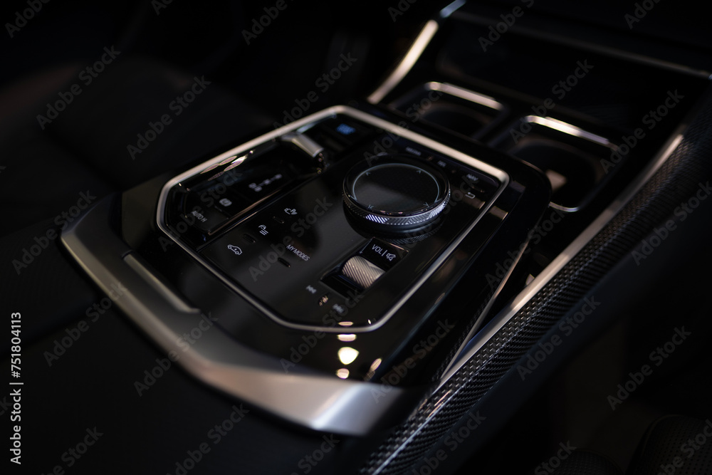 center console, Interior bmw 7er Limousine G70, luxurious powerful bmw ...