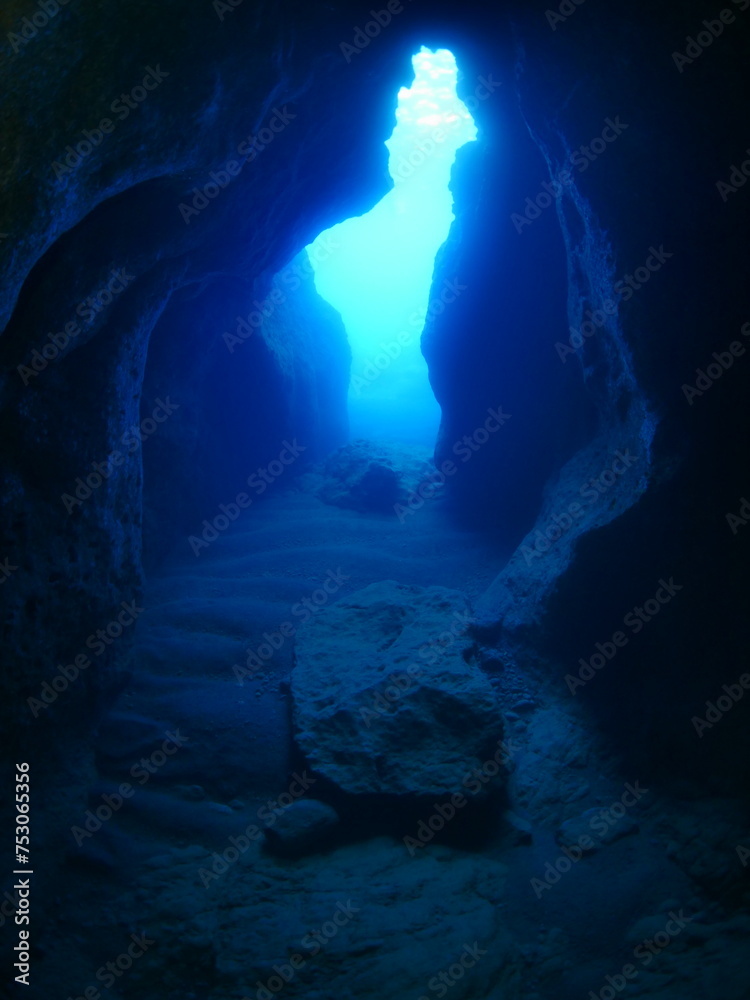 cave diving underwater scuba divers exploring caves and having fun ...