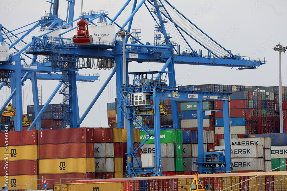 Romania, Constanta, 15.09.2023 - Cranes discharging and loading ...