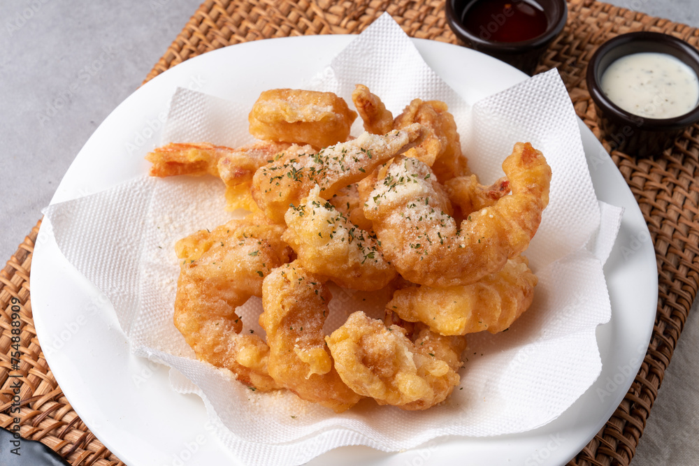 Korean food, cube, steak, cartilage, stir-fry, seafood jjambbong, soup ...