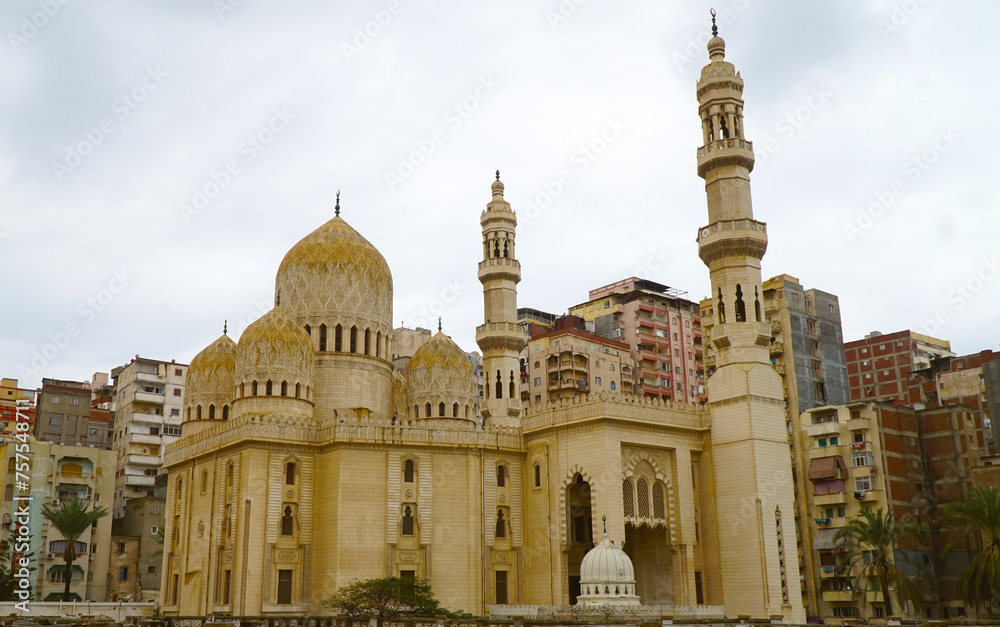 Sidi Yaqut Al Arshi (Yakout Al-Arsh) Mosque. Alexandria, Egypt ...