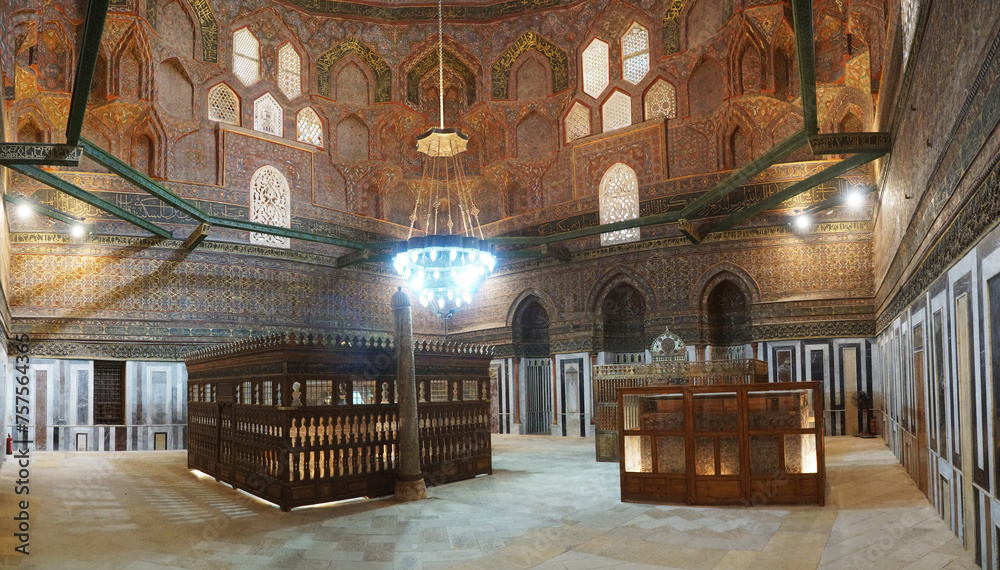 Foto de Mausoleum of Imam Al Shafi'i. Tomb (Grave) and Mosque of Imam ...