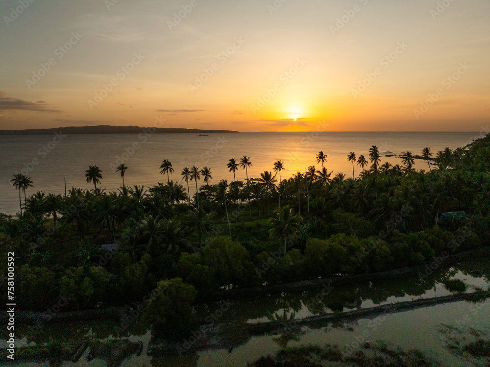 Tropical Island and sea with sunset background. Santa Fe, Tablas ...