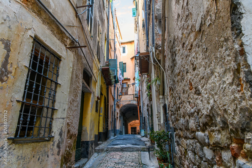 A residential area of narrow alleys, tunnels and stairs in the hillside ...