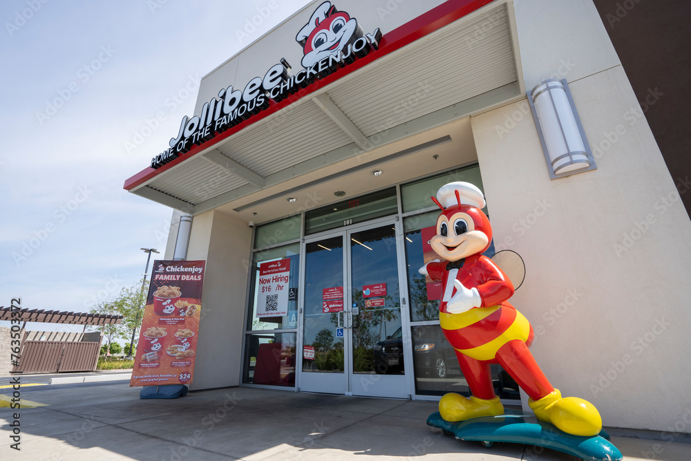 Delano, CA, USA - Mar 26, 2022: Front view of a Jollibee restaurant in ...