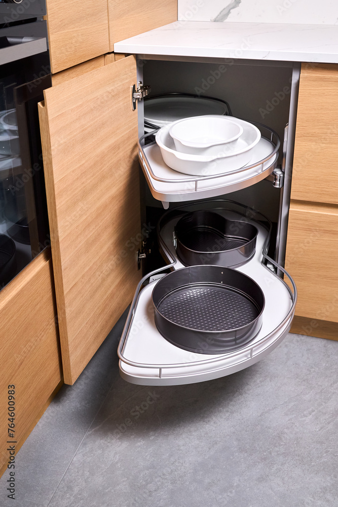 Kitchen access mechanism Magic corner for Blind Corner Cabinets ...