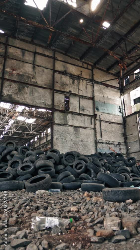 Vidéo Stock Big old empty factory with garbage and a pile of used ...