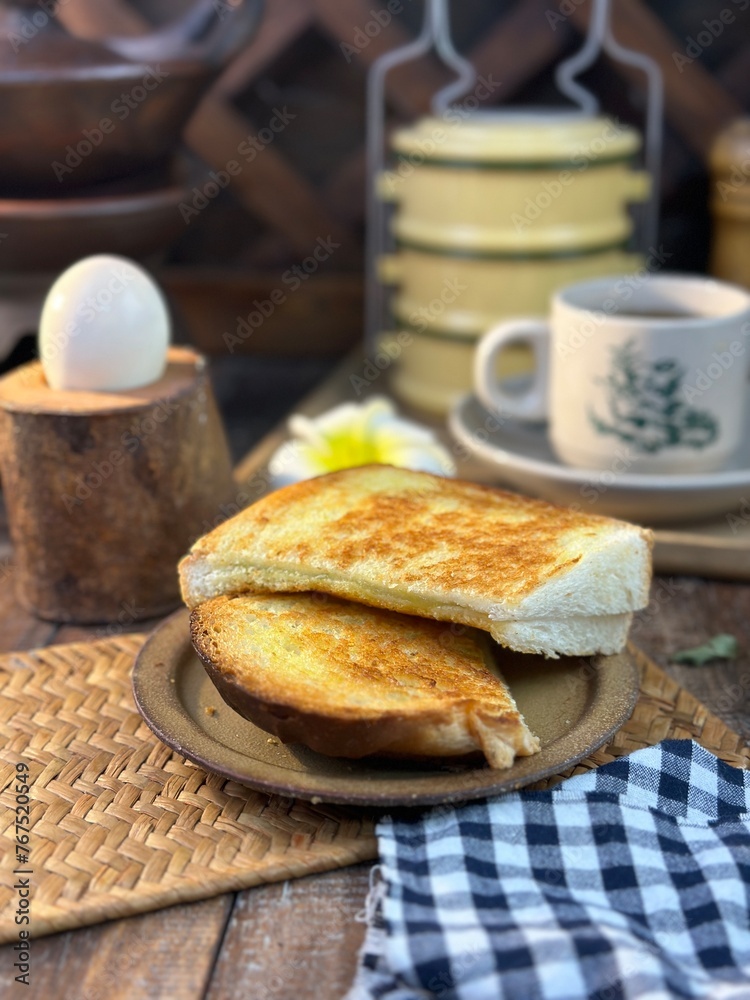 Foto de breakfast and menu at the Old Town White Coffee kopitiam. Kaya ...