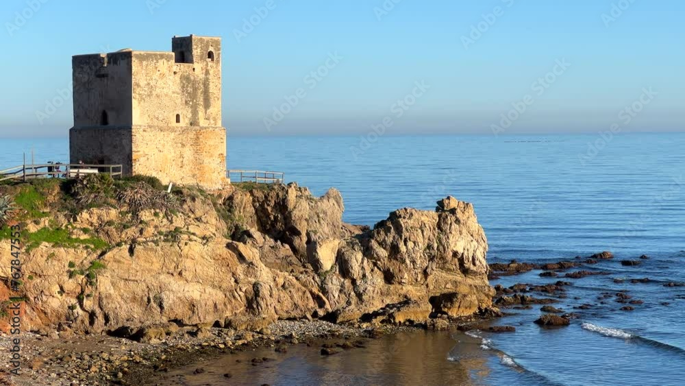 Vidéo Stock Torre de la Sal in Casares Manilva beach in Spain, coastal ...