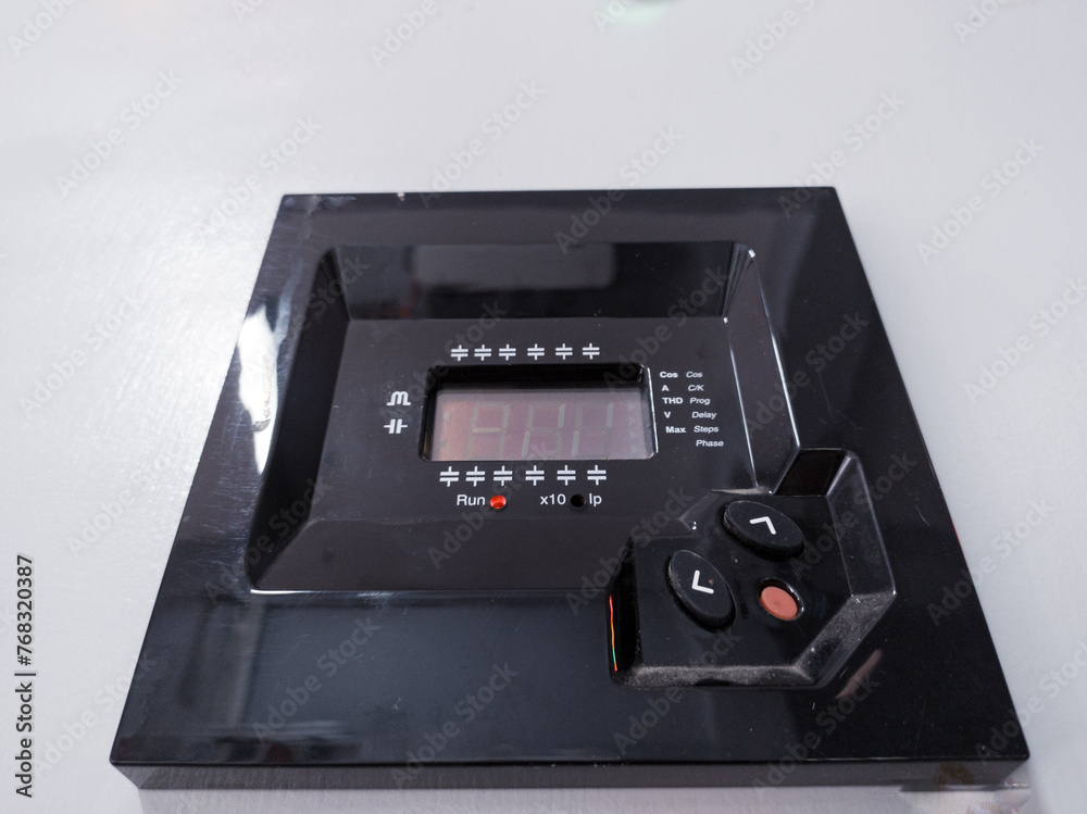 Power Factor regulator computer max 12 steep circutor, power factor ...