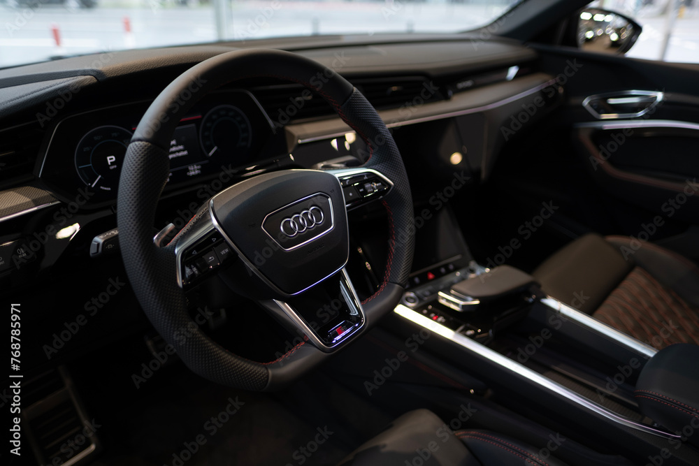 black steering wheel Audi Q8 Sportback e-tron 2024 Electric Car ...