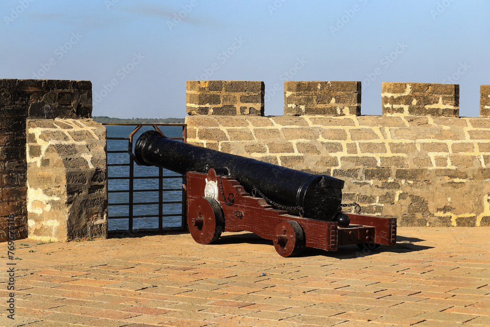 This famed tourist landmark overlooks the sea. The old lighthouse on ...