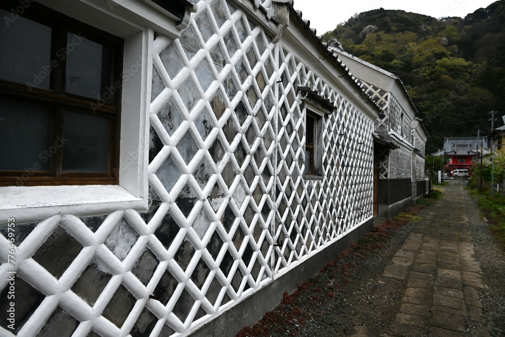 Japan Travel. Traditional Japanese wall pattern, called Namako Wall in ...
