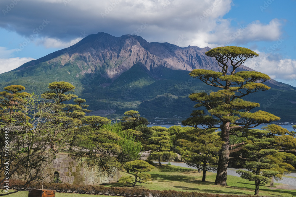 Sengan-en Japanese garden with former Shimazu clan residence in ...