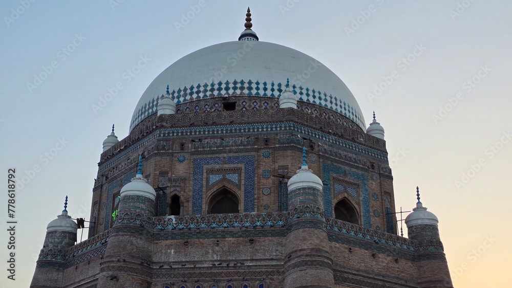Tomb of Shah Rukn e Alam in Multan Pakistan. Sheikh Rukn-ud-Din Abul ...