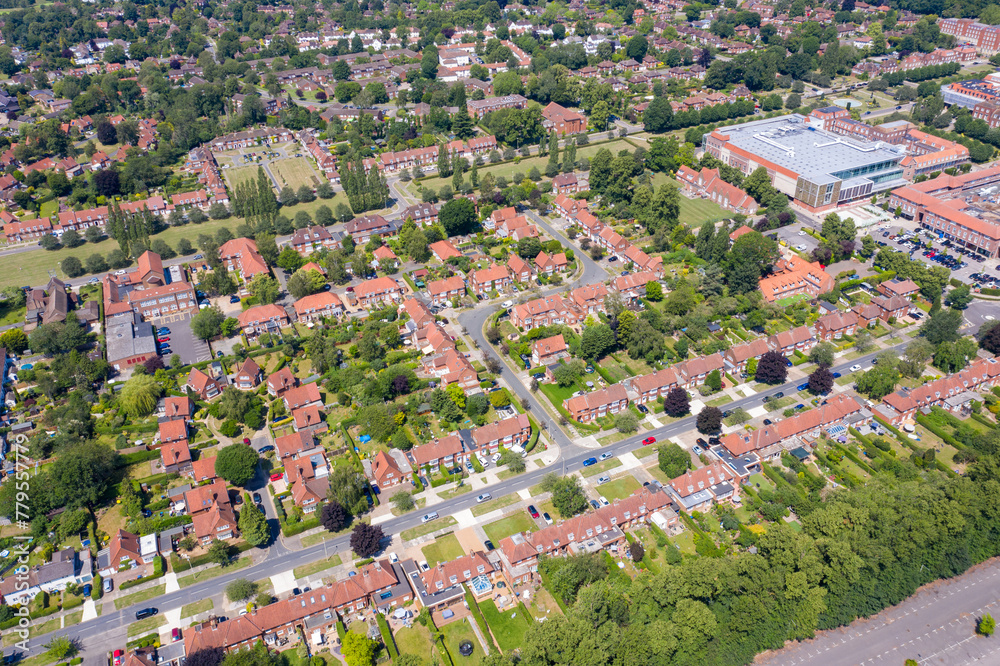 Foto de Aerial photo of the British town of Stevenage in Hertfordshire ...