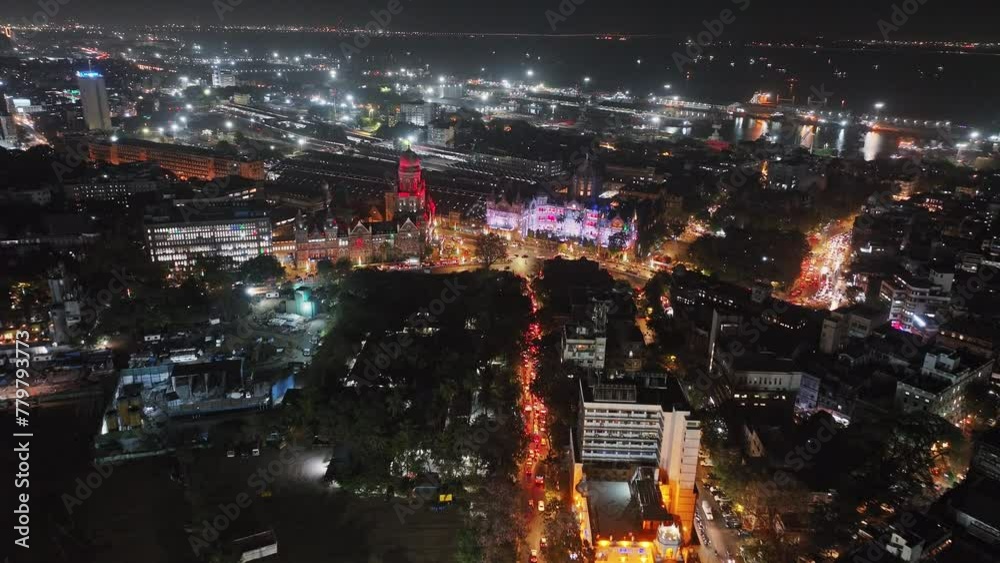 Video „Aerial view of a busy road intersection in front of Chhatrapati ...