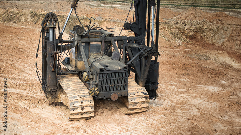 Pile driving machine. Diesel hammer pile driving machine working on ...