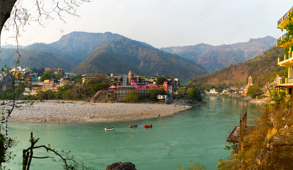 Rishikesh, yoga city India, Ganges River valley, Ganga, Panorama ...