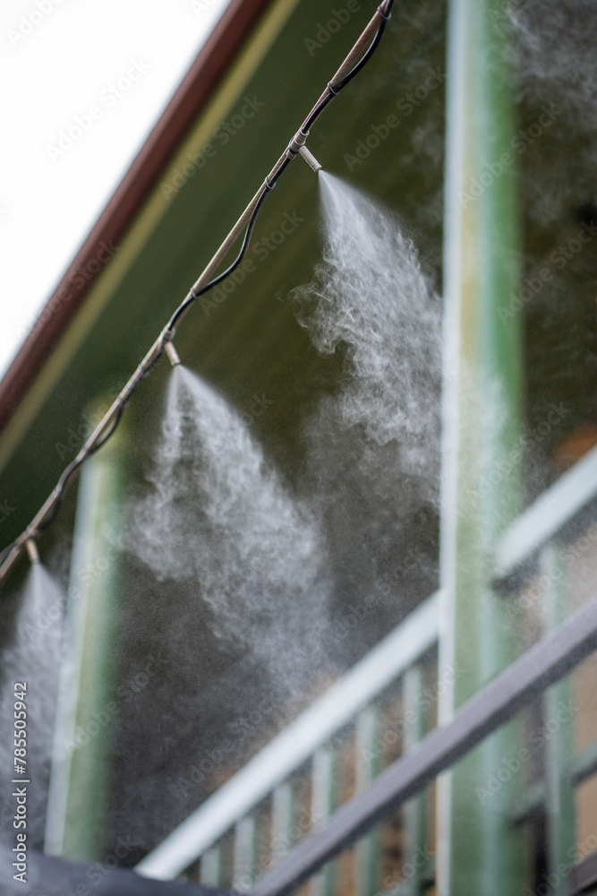 Automatic mist nozzle water spraying system to make humidifier and ...