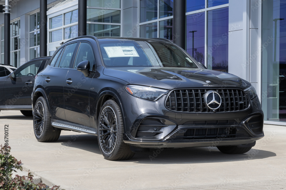 Mercedes Benz AMG GLE 43 SUV display. Mercedes offers the AMG GLE 43 ...