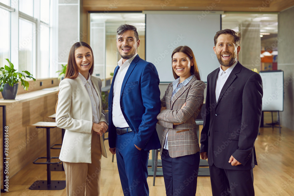 Portrait of confident business people men and women wearing suit ...