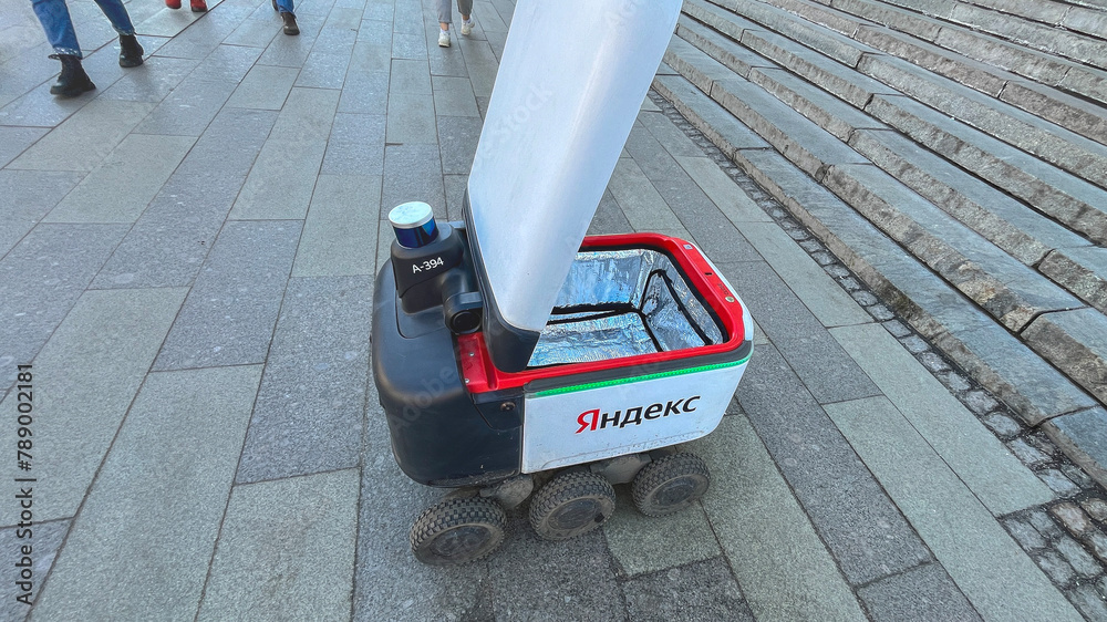Moscow March 20 2023, Yandex delivery robot on the streets of Moscow ...