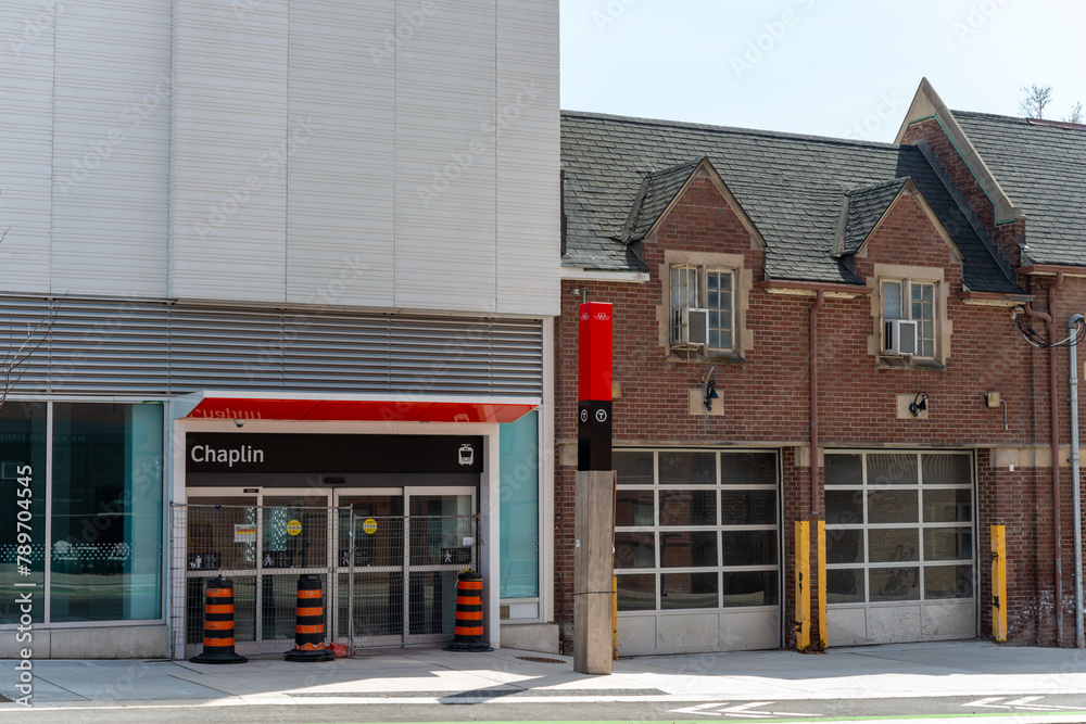 Eglinton Crosstown (Line 5) station - Chaplin LRT Station Third ...