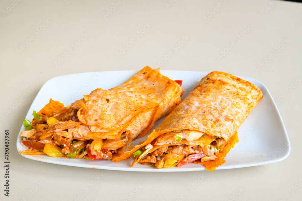 Lavash doner kebab ( zurna et tavuk doner durum ) or shawarma sliced in ...