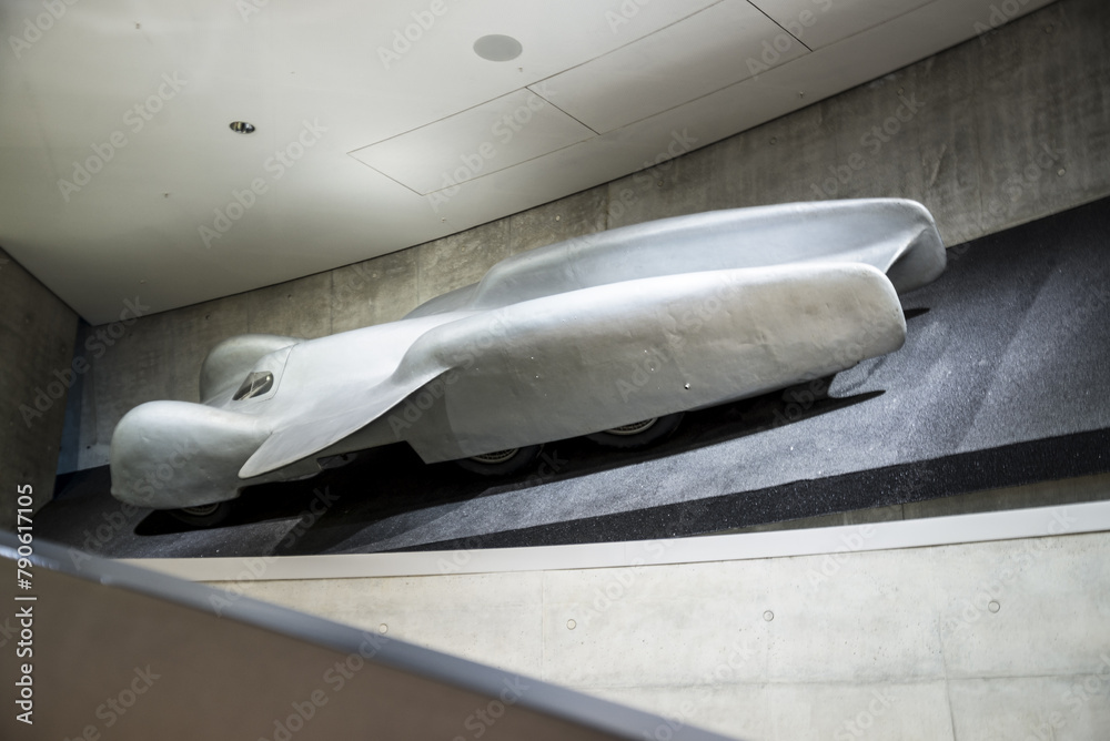 Mercedes-Benz T80 world record car designed by Ferdinand Porsche ...