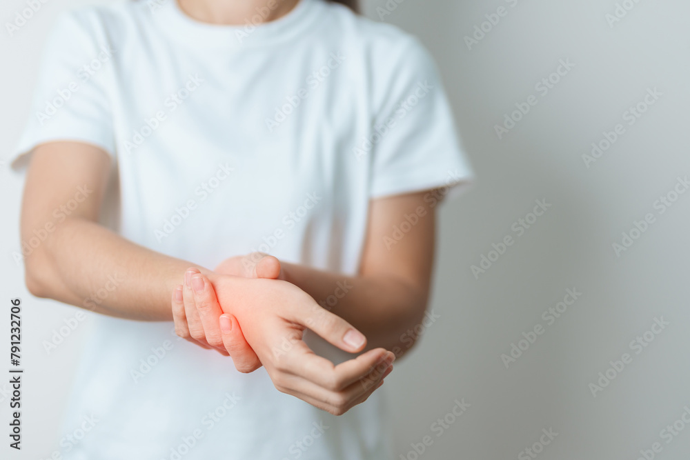 Woman having wrist pain at home, muscle ache due to De Quervain s ...
