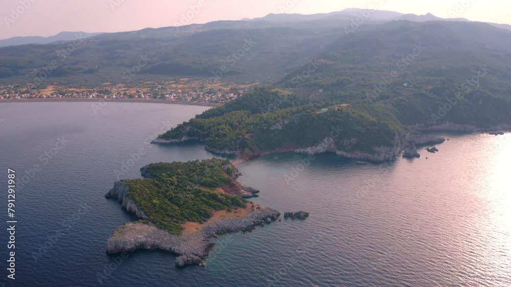 Vidéo Stock 4K aerial - a bird's eye view video (Ultra High Definition ...