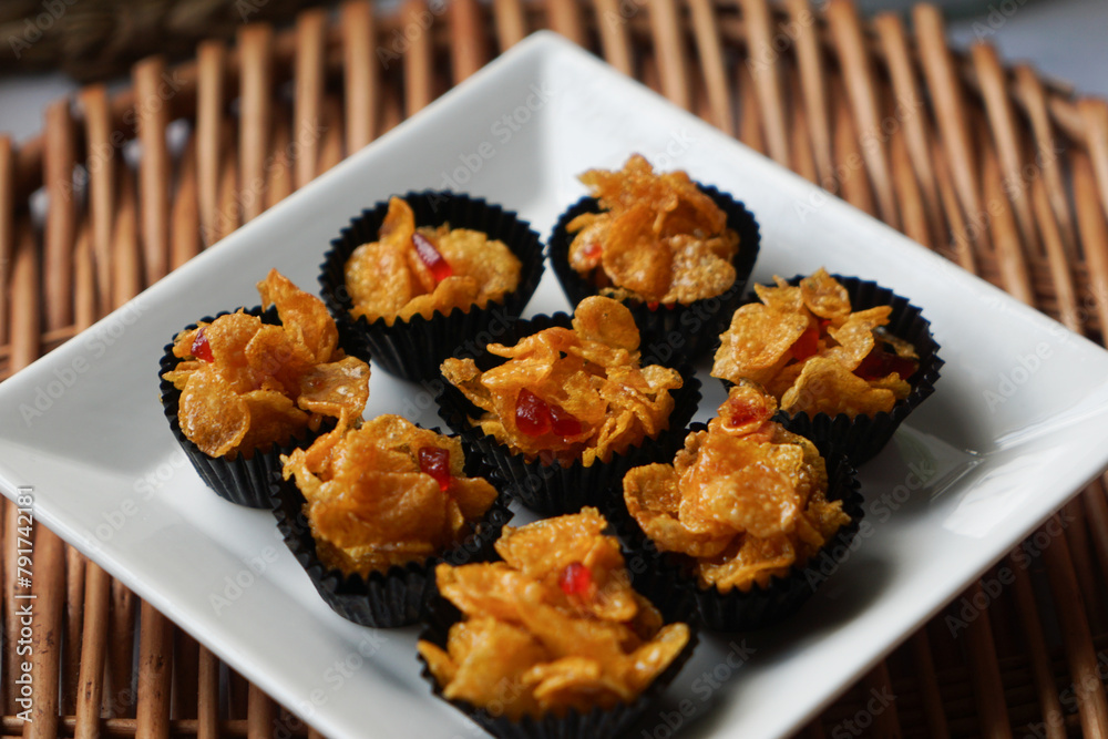 Honey Cornflakes (Cornflakes Madu) a popular cookies in Malaysia during ...